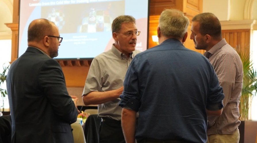 FSI - Stanford summer fellowship crafts next generation of global leaders